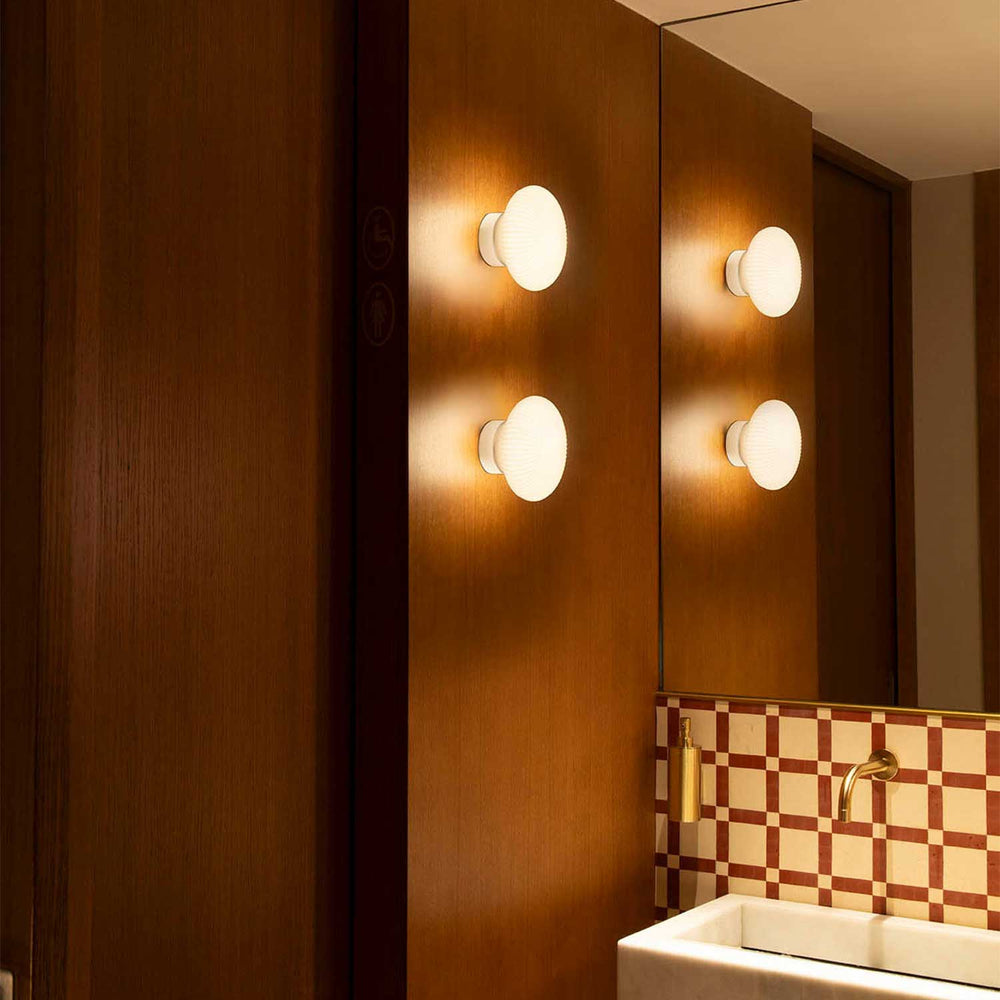 Faro Isabelle applique da parete a led in vetro impermeabile IP44